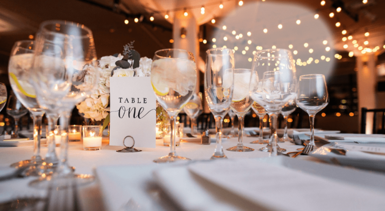 Make Your Special Event Table Settings Pop With These 5 Ideas - Tribeca ...